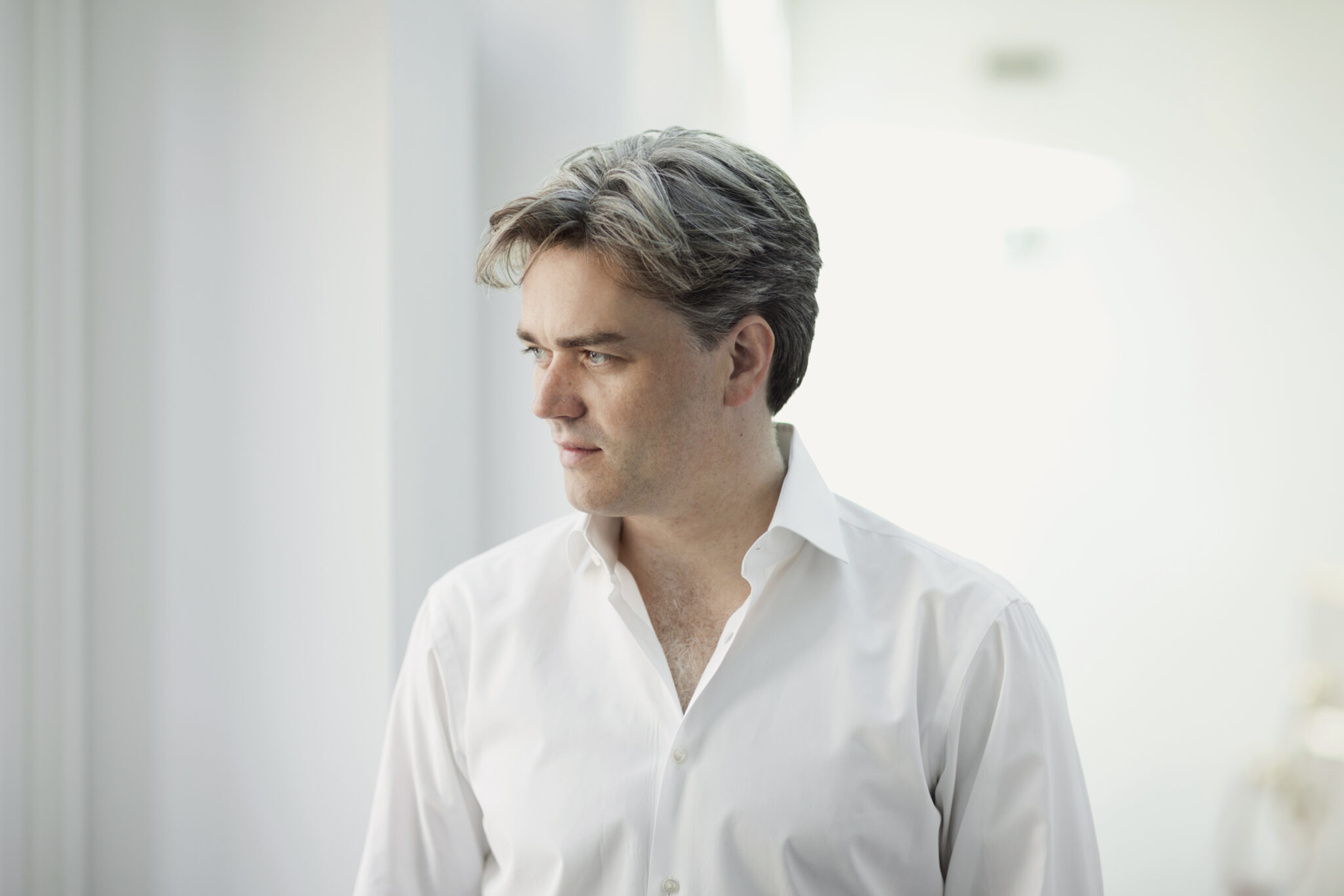 Edward Gardner ist neuer Chefdirigent des LPO