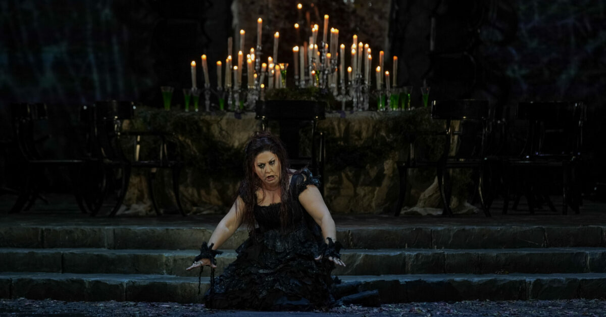 Opern-Kritik: Greek National Opera – Medea | concerti.de