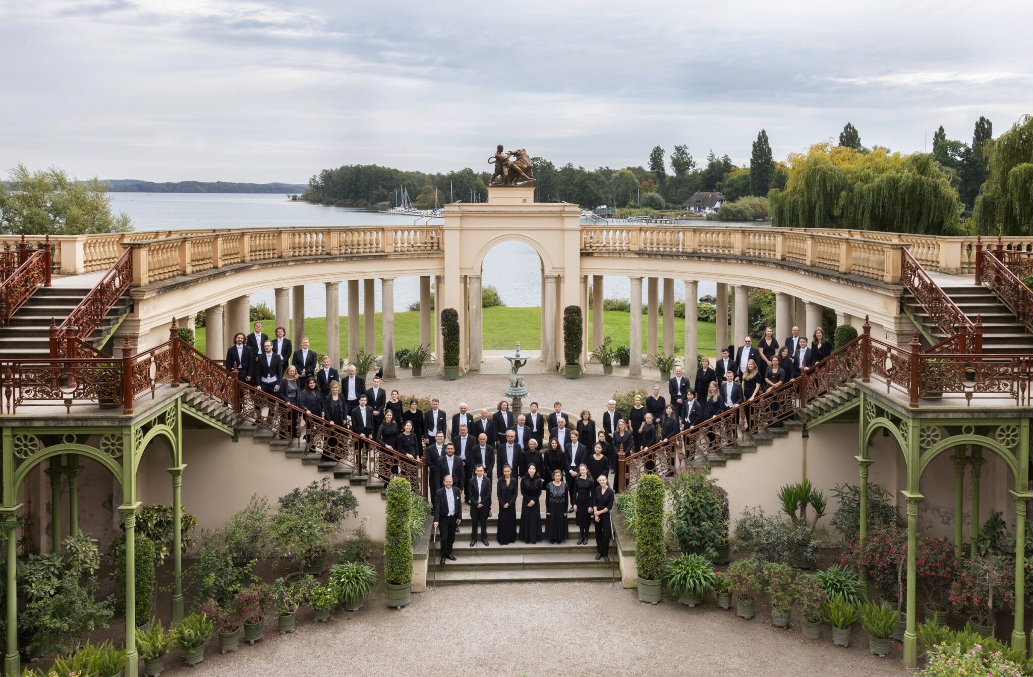 Sebastian Köppl (Tenor), Young Kwon (Bass), Mecklenburgische ...