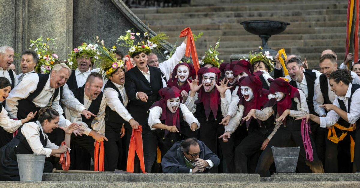 Opern-Kritik: Domstufen-Festspiele Erfurt – Fausts Verdammnis