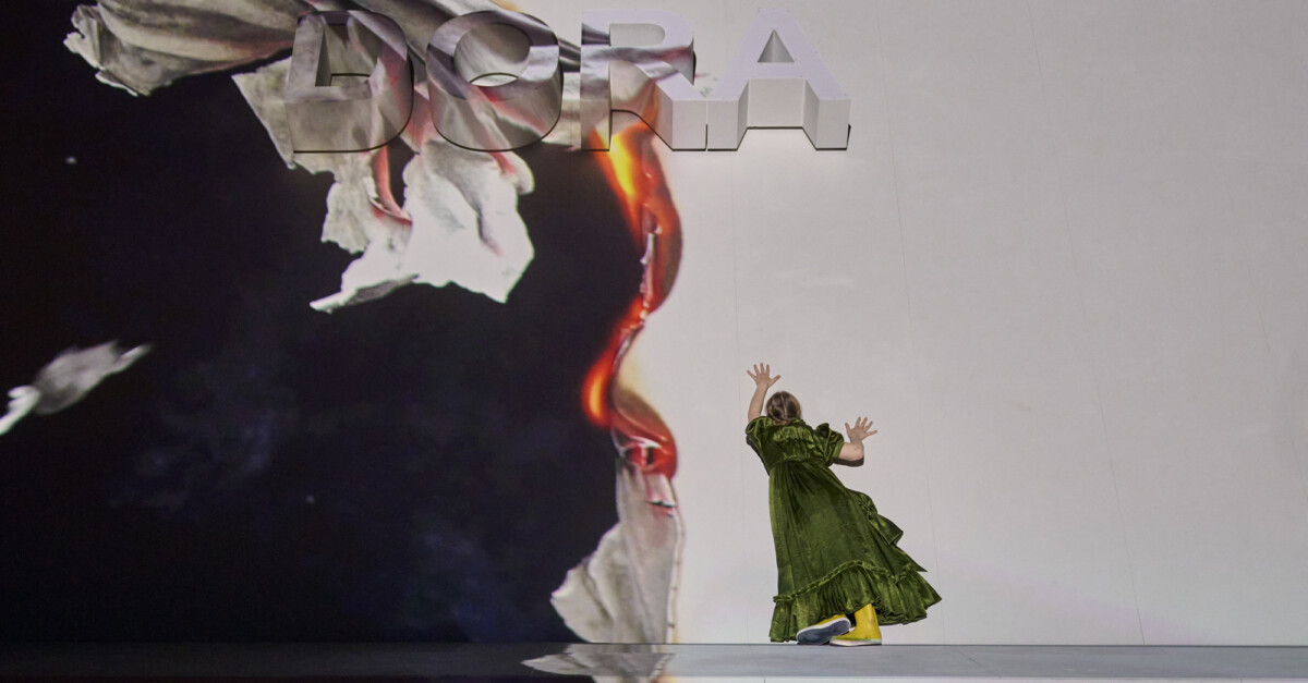Opern-Kritik: Staatsoper Stuttgart – Dora (UA) | concerti.de