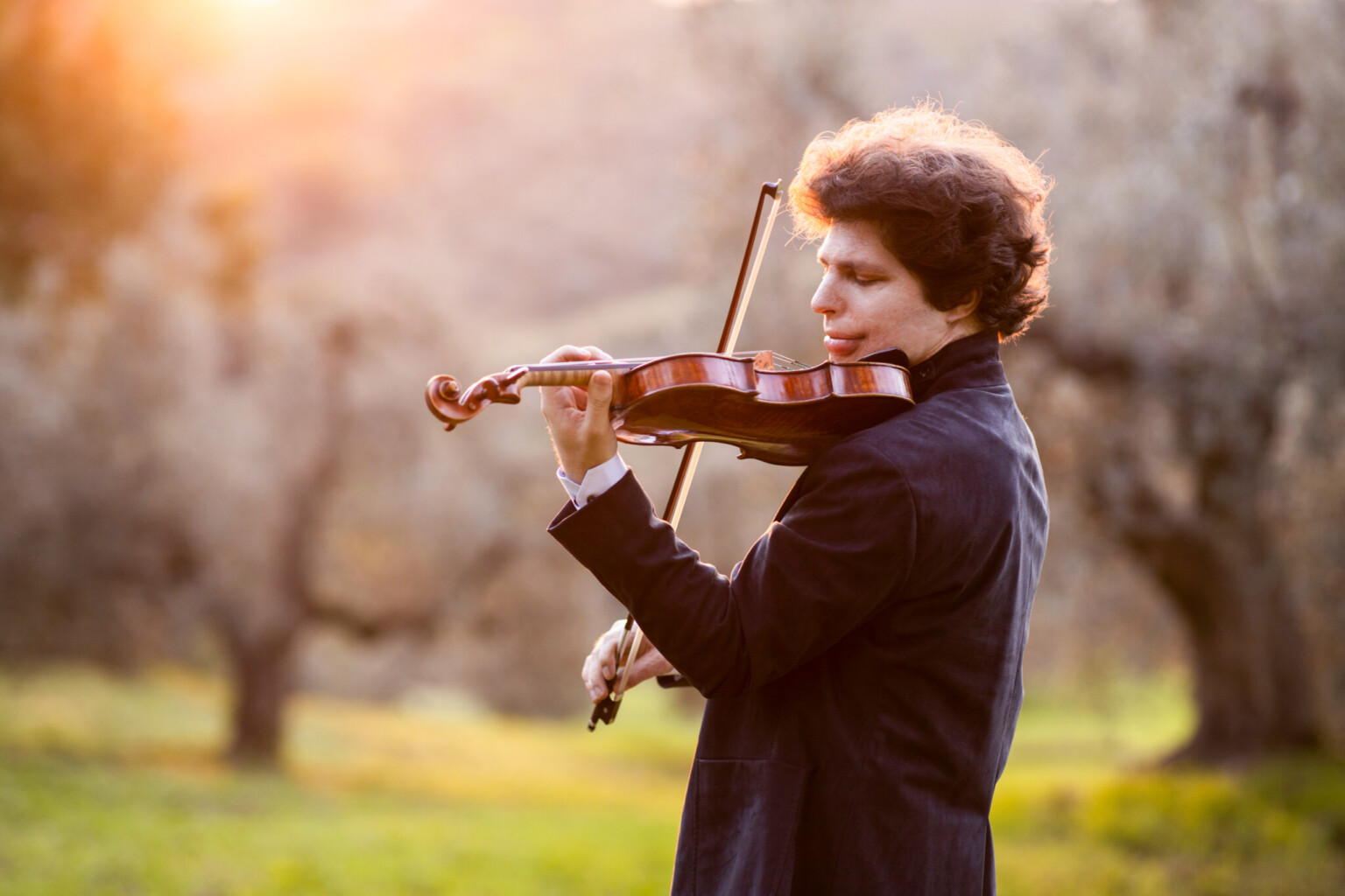 Augustin Hadelich: Konzerte, Artikel, Rezensionen & Termine - concerti.de