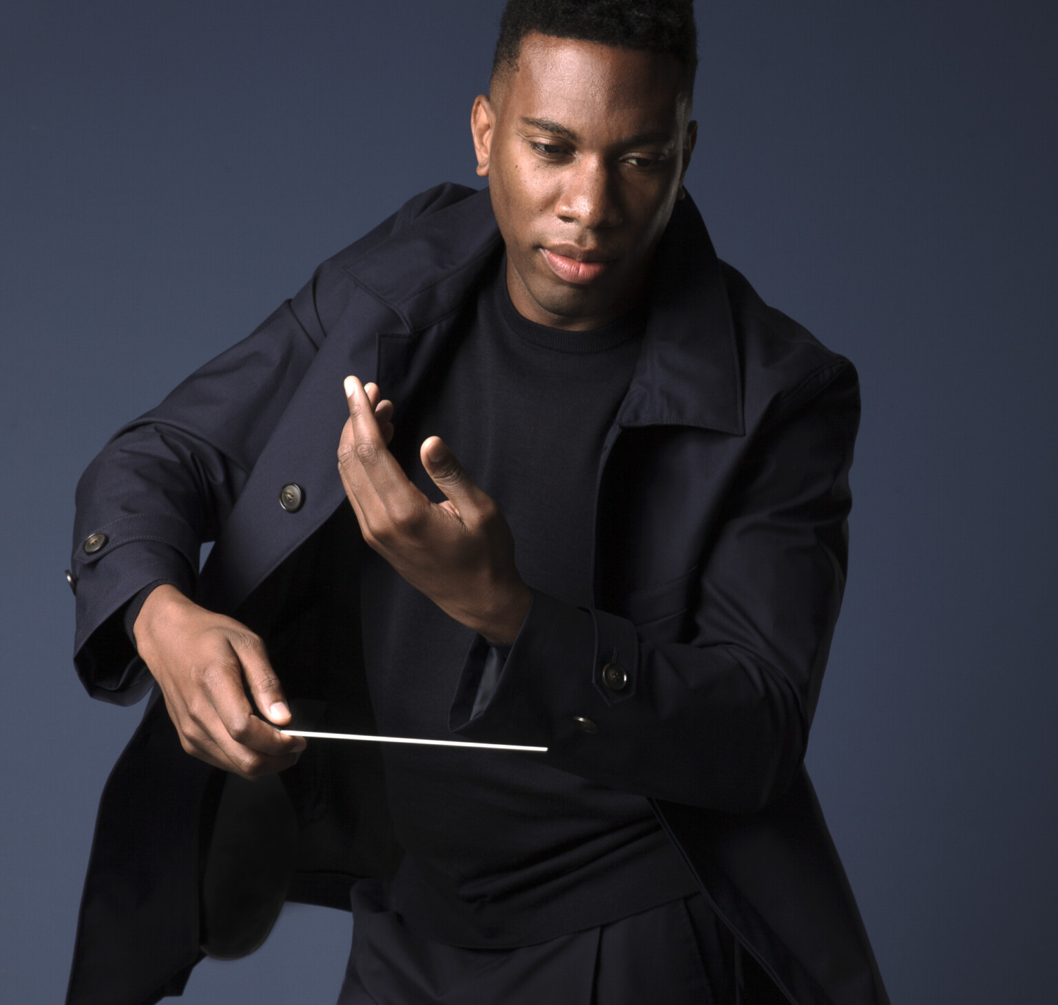 Roderick Cox im Porträt | concerti.de