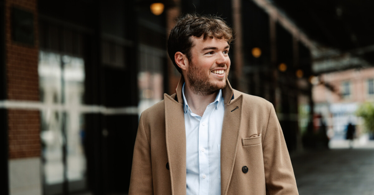 Timothy Ridout: Konzerte, Artikel, Rezensionen & Termine - concerti.de